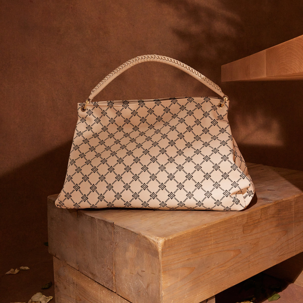 Pepper Girls Club | We are Pepper Girls Club | Women's Clothing